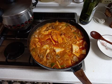 요리왕 비룡 레시피로 고추장 찌개 끓여보기