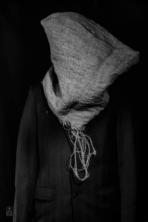 A Descriptive Memory Phmuseum