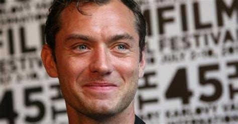 Photos Jude Law Les Années Qui Passent Nont Aucun Effet Sur Son