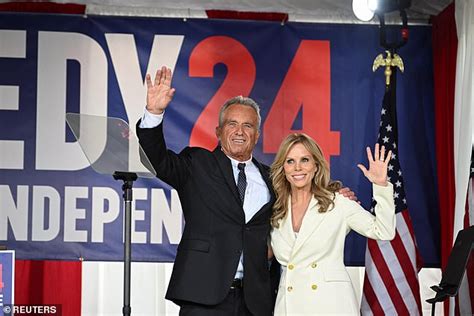 RFK Jr S Wife Cheryl Hines Mocks First Lady Fashion And Admits She Plans To Take A VERY