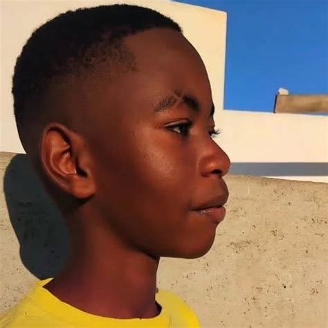 Izzy Officializzy β’ Threads Say More Izzy Officializzy β’ Threads Say More