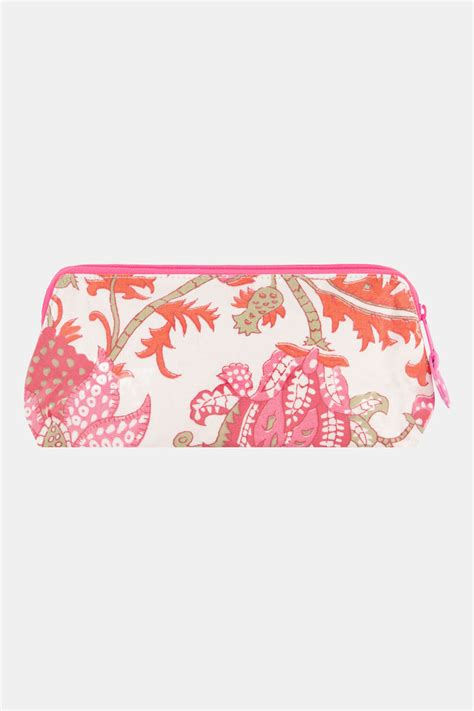 Makeup And Toiletry Cases Roller Rabbit