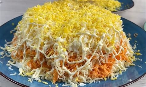 Легкий ніжний салат Французький на святковий стіл