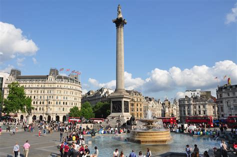Rejs Photos London 4 July 2013 Trafalgar Square And A Boris Bus