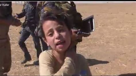 Малко момиченце бе спасено от лапите на „Ислямска държава” Новини бг