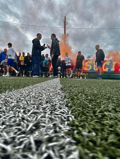 Gori Sve Tradicija Stara 20 Godina Se Nastavlja Torcida Sućidar