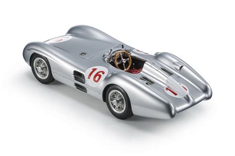 Gp Replicas 118 Mercedes W196 Streamliner 16 J Fangio Winner