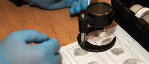 Edith Scaravetti Et Le Mort Du Mur S24e5 Faites Entrer Laccusé