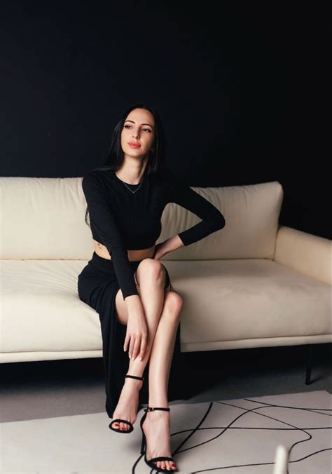 Поза для фото