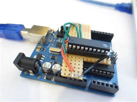 Program Attiny2313 In 5 Easy Steps