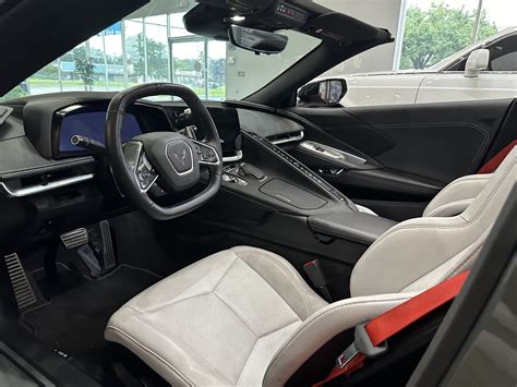 Corvette C8 Stingray R Dream Luxury Rental