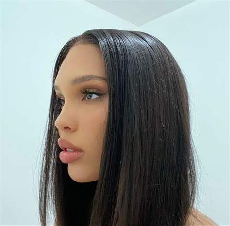 Pin On Nara Smith💌