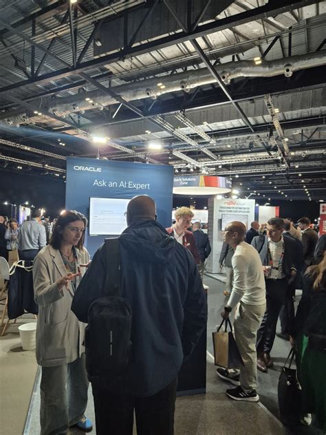 Im At Oracle Cloud World London Today Pop Past At The Fusion Ai