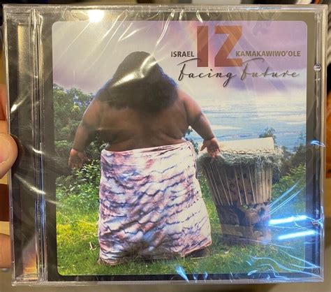 Israel Kamakawiwo Ole Over The Rainbow