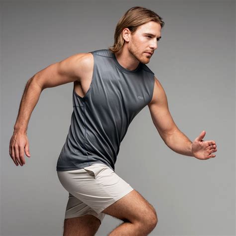 Servaas Model Jackie Lee