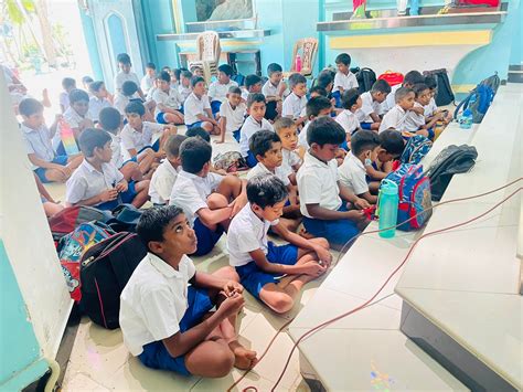 ලෝක ළමා දිනයට සමගාමීව Sindathri Matha Church Sindathriya