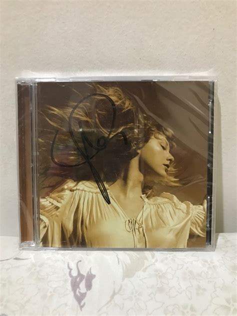 Taylor Swift Signed Fearless Tv Hobbies And Toys Music And Media Cds And Dvds On Carousell