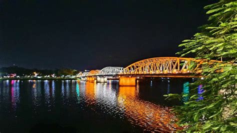 Cầu Trường Tiền Biểu Tượng đặc Trưng Của Xứ Huế