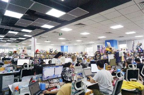 为什么毕业生都想要扎堆进大厂？ 知乎