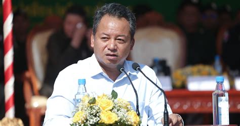 ឯកឧត្តម ទៀ សីហា អញ្ជើញជាអធិបតី ពិធីបិទវគ្គហ្វឹកហ្វឺនកងកម្លាំងអន្តរាគមន៍ពិសេស