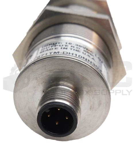 New Allen Bradley 871tm Dh10nn30 D4 A Inductive Proximty Sensor Nsnp