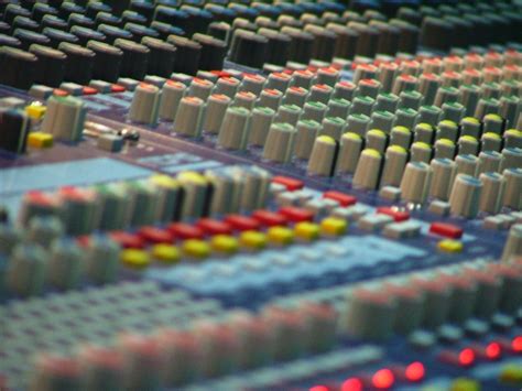사운드 믹서 무료 사진 다운로드 Freeimages