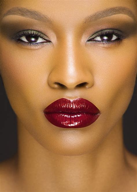 Lipsticker Lookbook L Cosmetics