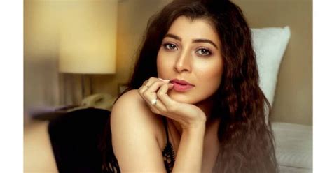 मकान मालिक ने किराए के बदले की Sex की मांग 36 साल की पॉपुलर एक्ट्रेस