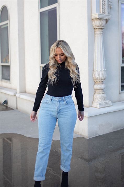 Blue Fashion Classic Blue Jeans Blue Denim Women Jeans Casual Outfit