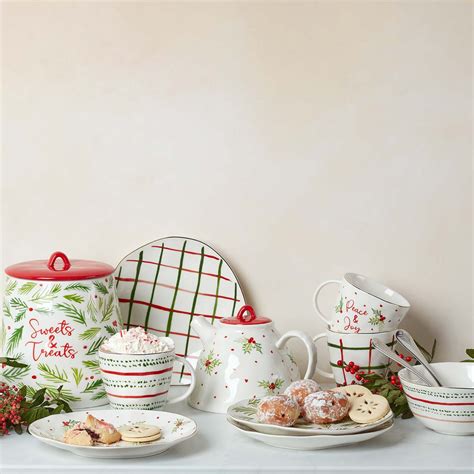 Bayberry Holiday Dinnerware And Playful Tableware Lenox Corporation