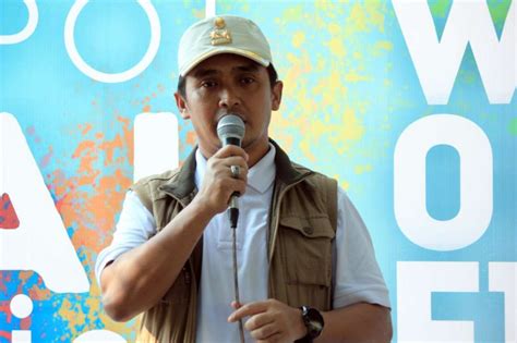 Mas Adi Perlombaan Mural Rangkaian Road To Festival Bandeng Jelak