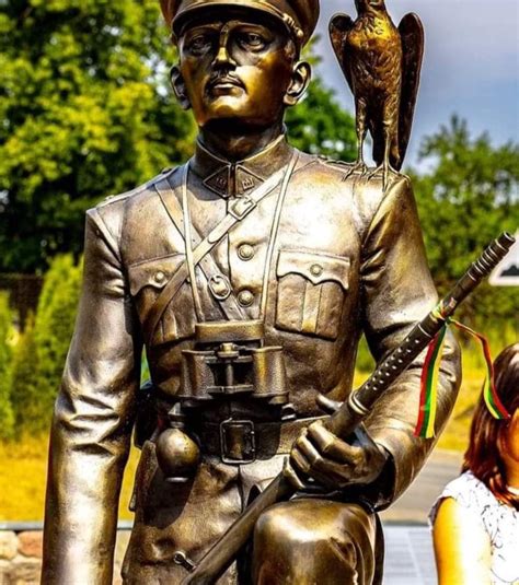 Adolfo Ramanausko Vanago Paminklą Išniekinę Asmenys Nesurasti