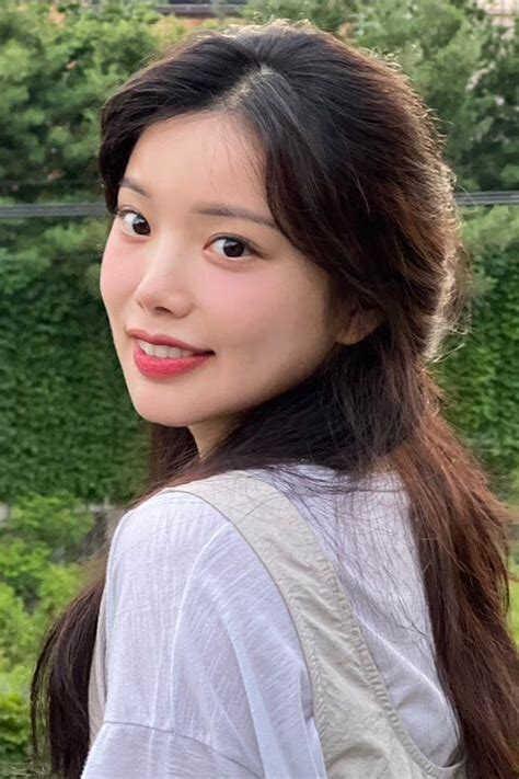 Shin Ga Eun Wiki Biography Age Gallery Spouse And More