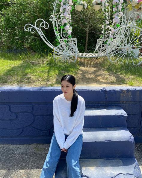 여전히 예쁘고 동안인 43살 장나라