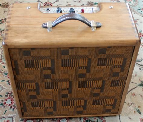 Harmonica Amplifier Lensprojects