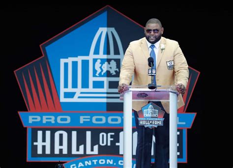 The Life And Career Of Orlando Pace Story