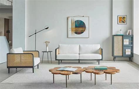 10 Reasons Why Every Home Needs A Solid Wood Side Table 站点标题