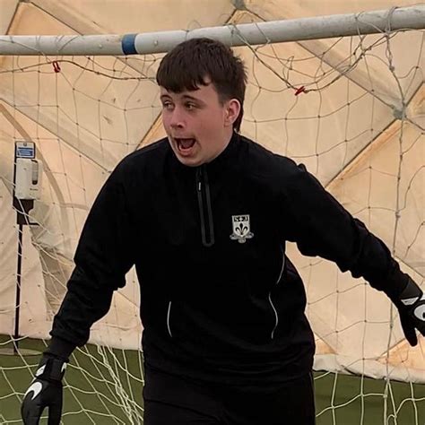 Ollie Ball Wiki Bio Height Weight Ban Net Worth Age Girlfriend Facts Pop Creep