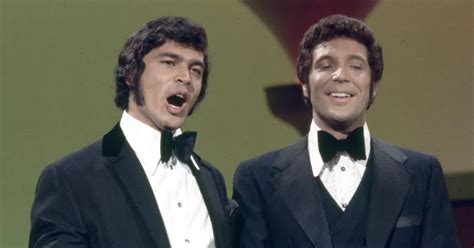 Engelbert Humperdinck Wants Peace With Tom Jones After 40 Year Silly