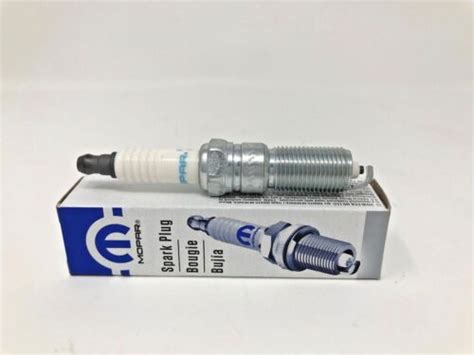 01 09 Chrysler Dodge Jeep Spark Plug Factory Mopar Oem New Single Ebay
