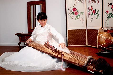 ชั้นเรียนกายากึม เครื่องสายดั้งเดิมของเกาหลี ที่สวยงาม โซล เกาหลี Creatrip