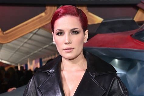 Halsey Considered Letting A Stranger Inside Of Me To Pay For Food