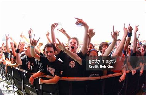 Metal Fans Photos And Premium High Res Pictures Getty Images