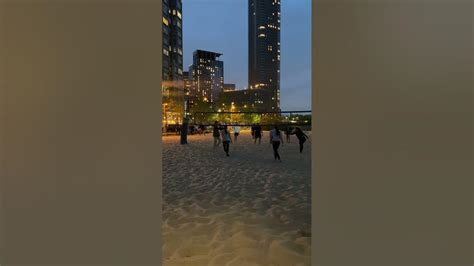 집나가는 여자 뉴욕 헌터스 포인트 사우스 파크 Ny Hunters Point South Park Youtube