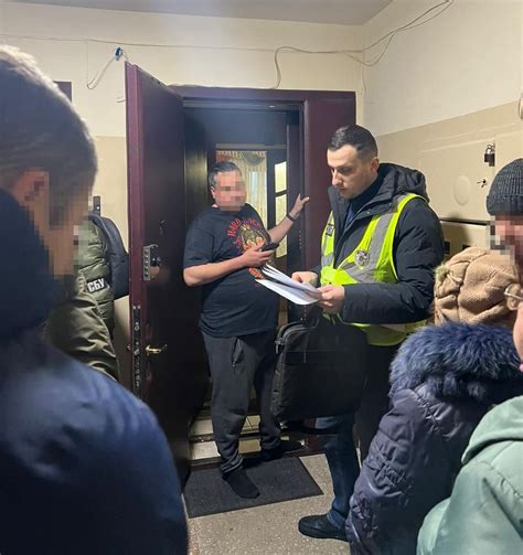 У столиці затримали чоловіка який переправляв за кордон «інвалідів Вечірній Київ