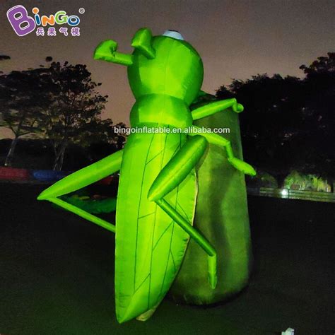Giant Custom Inflatable Grasshopper Toy 7x3m Ideal For Party Decorations