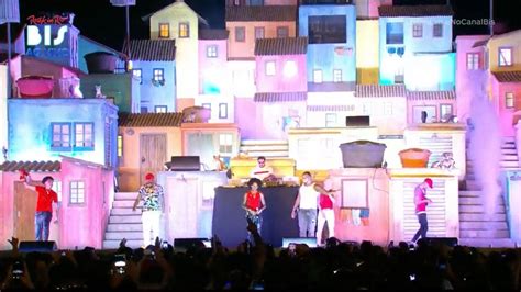 Md Chefe E Domlaike Conquistam Espaço Favela Com Rap Casual De Luxo E