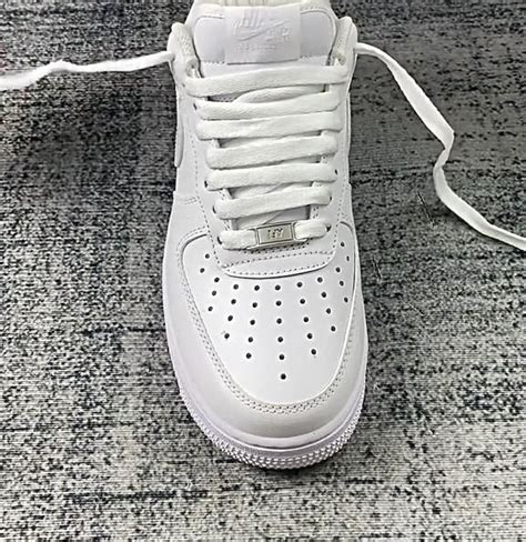 Видео How To Lace Up Air Force 1 Завязать шнурки Завязывать