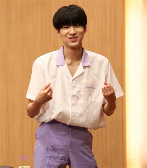Pin Oleh Jasera Di Svt Wonwoo Gambar Pacar Imut