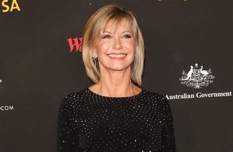 Olivia Newton John ‘weeks From Dying Of Cancer Details Star Mag